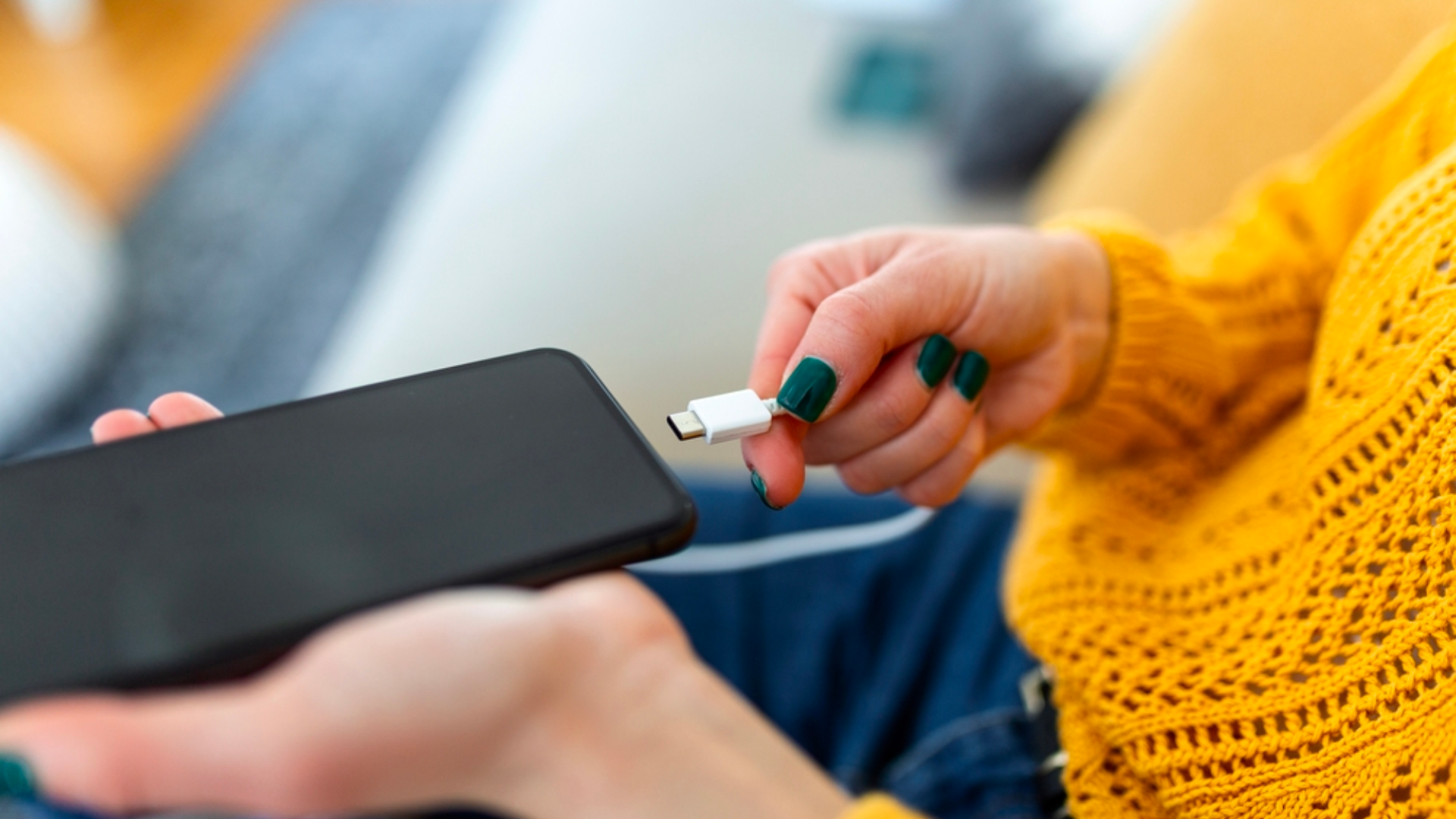 Why does your phone battery life deplete over time? - Singtel